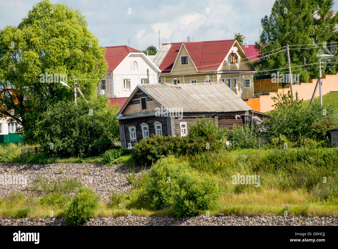 Russian country houses hi-res stock photography and images - Alamy