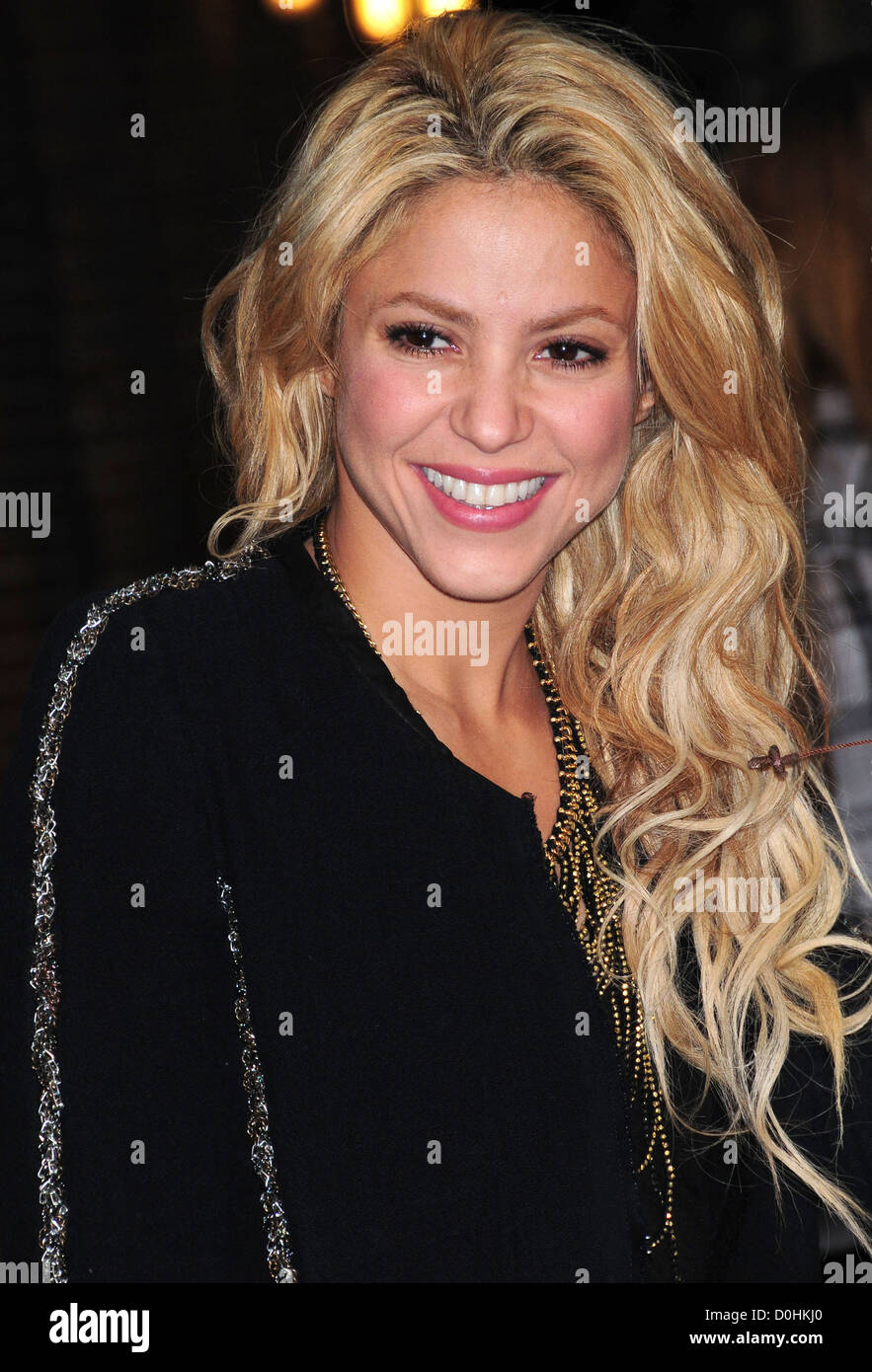 Singer Shakira visits the 'Late Show With David Letterman' at the Ed ...