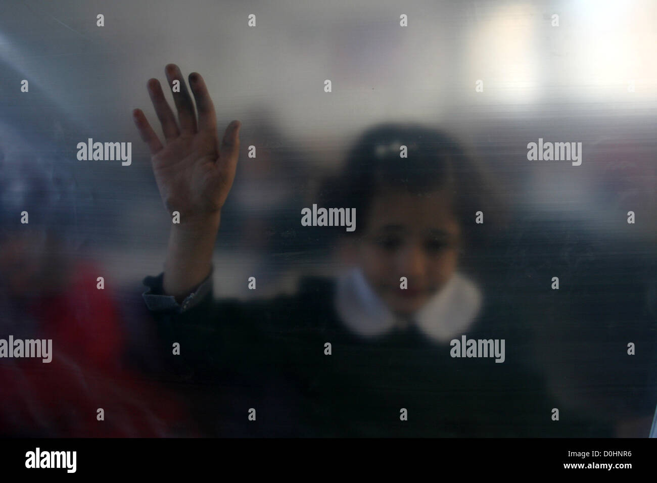 Palestinian school girl hi-res stock photography and images - Alamy