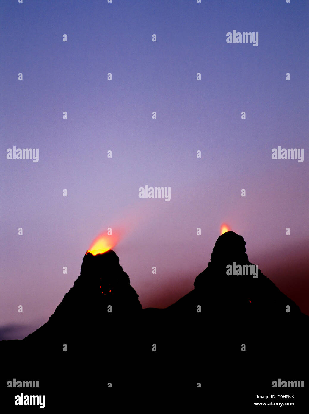 Close Up of Erupting Spatter Cones in Pu'u O'o Vent Stock Photo - Alamy
