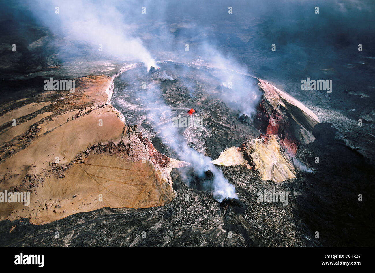 Aerial View of Pu'u O'o Vents and Crater Stock Photo - Alamy
