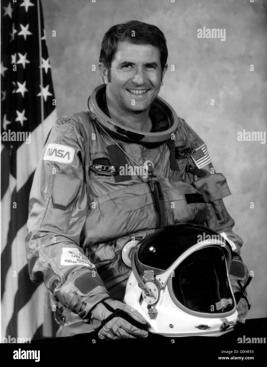 Astronaut richard h truly hi-res stock photography and images - Alamy