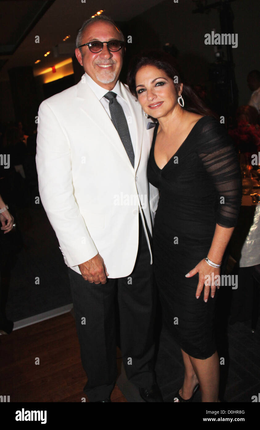 Gloria Estefan and husband Emilio Estefan Vanidades 50th Anniversary ...