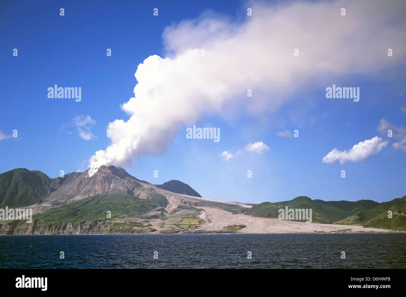 Montserrat volcano 1997 hi-res stock photography and images - Alamy