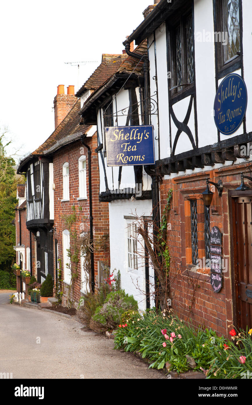 A view of the old english village of Chilham Stock Photo - Alamy