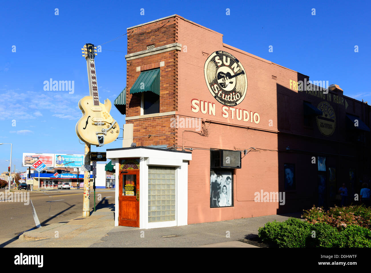 Elvis presley sun recording hi-res stock photography and images - Alamy