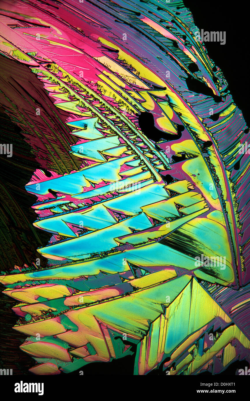 Urea crystal melt hi-res stock photography and images - Alamy