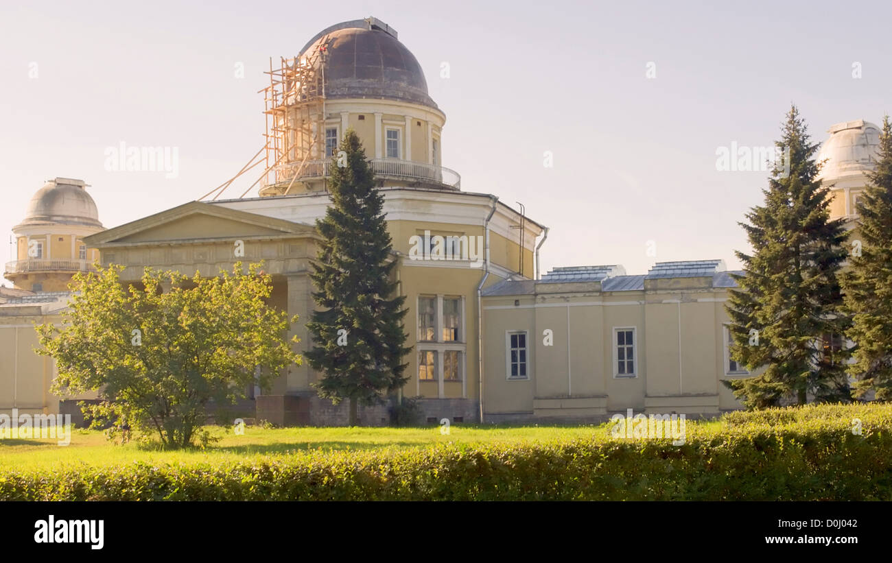 Observatory pulkovo hi-res stock photography and images - Alamy