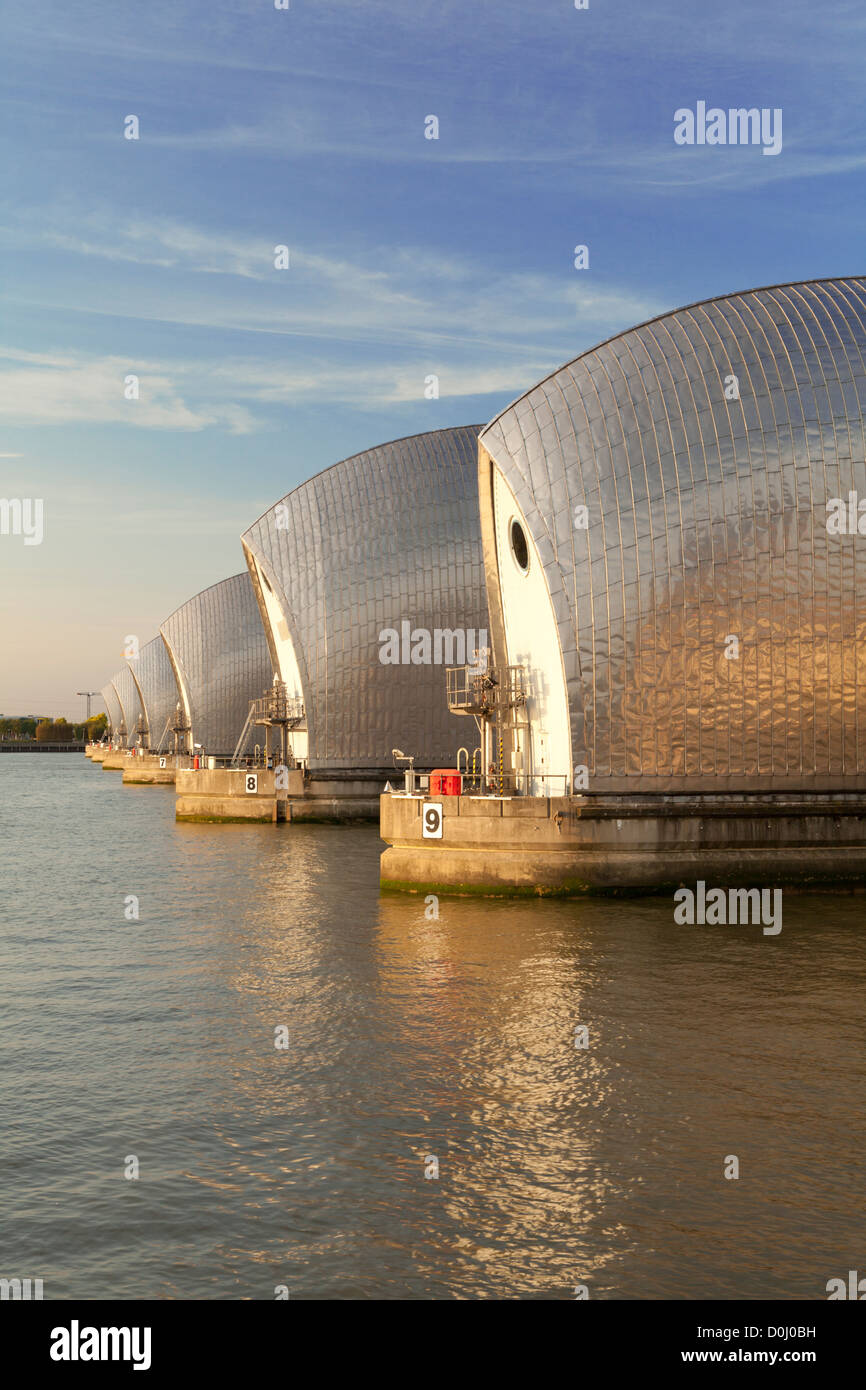 Thames barrier surge hi-res stock photography and images - Alamy