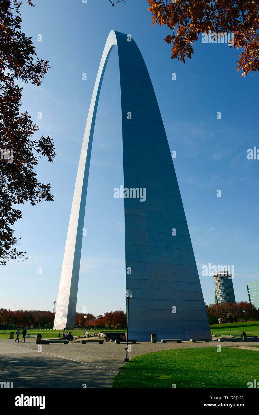 The st louis arch hi-res stock photography and images - Alamy