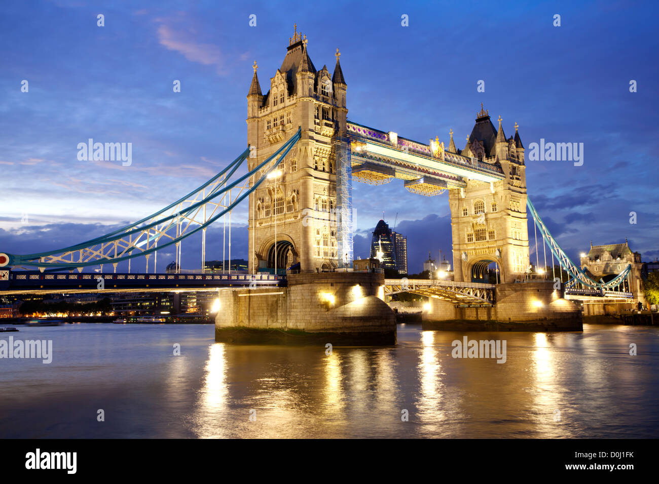 English view bridge east hi-res stock photography and images - Alamy