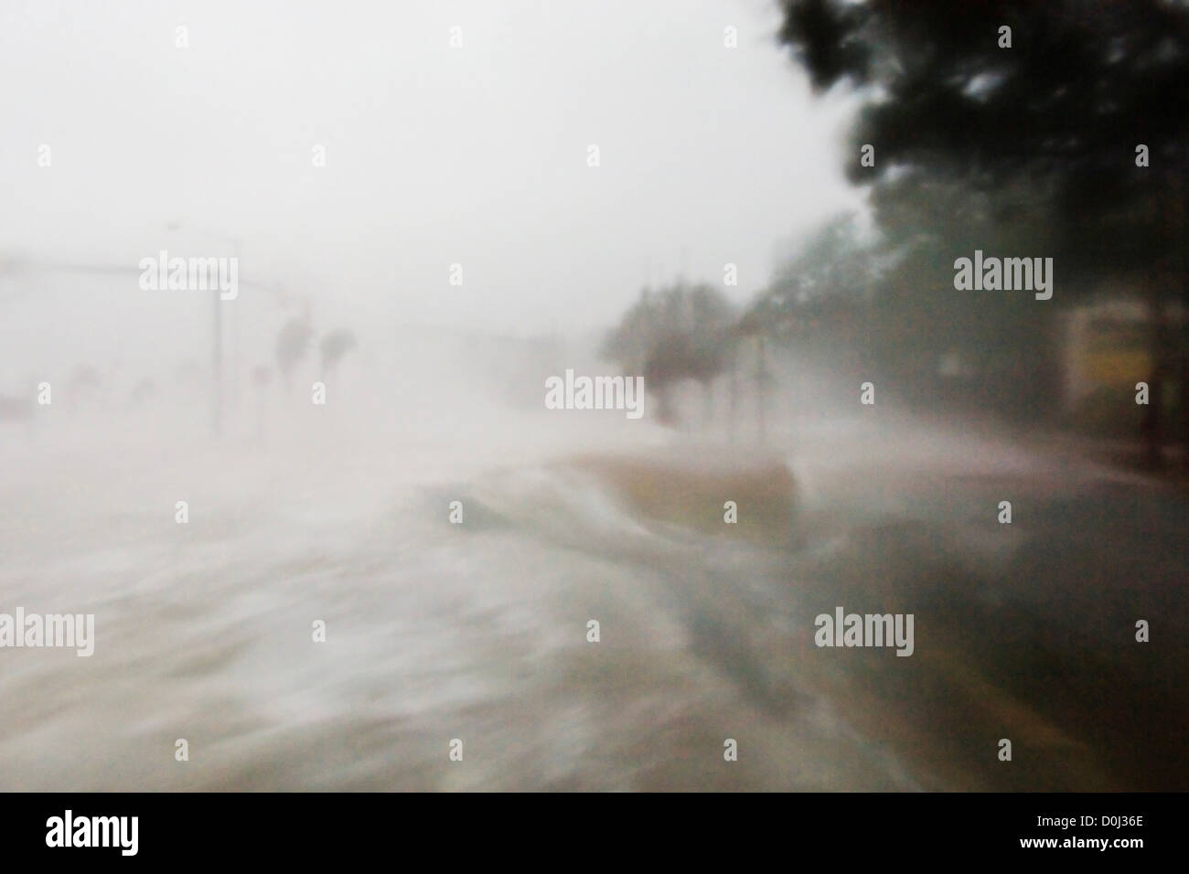 Hurricane Katrina Makes Landfall Stock Photo - Alamy