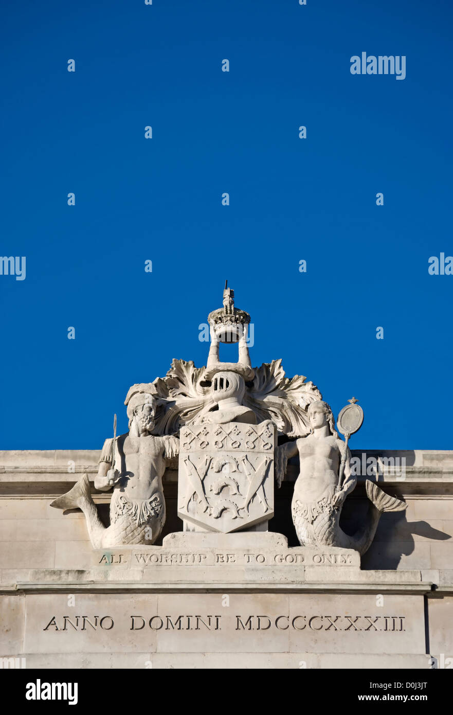 arms and motto of the worshipful society of fishmongers, a city of ...