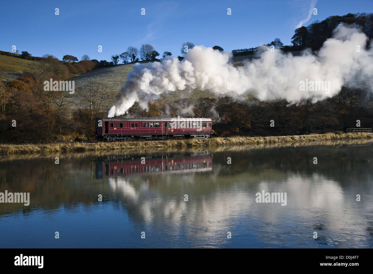 Railmotor on looe branch line hi-res stock photography and images - Alamy