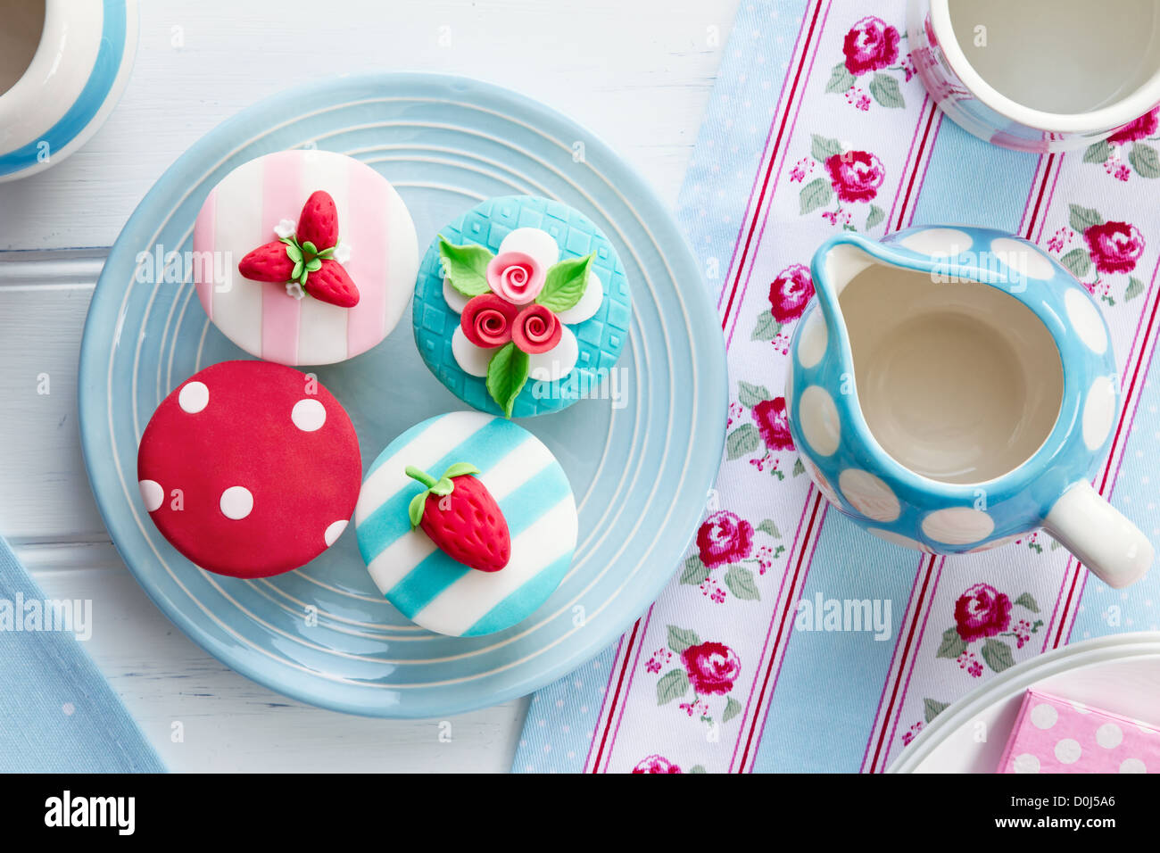 Summer tea party Stock Photo - Alamy