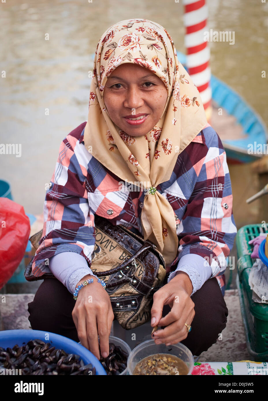 Brunei woman hi-res stock photography and images - Alamy