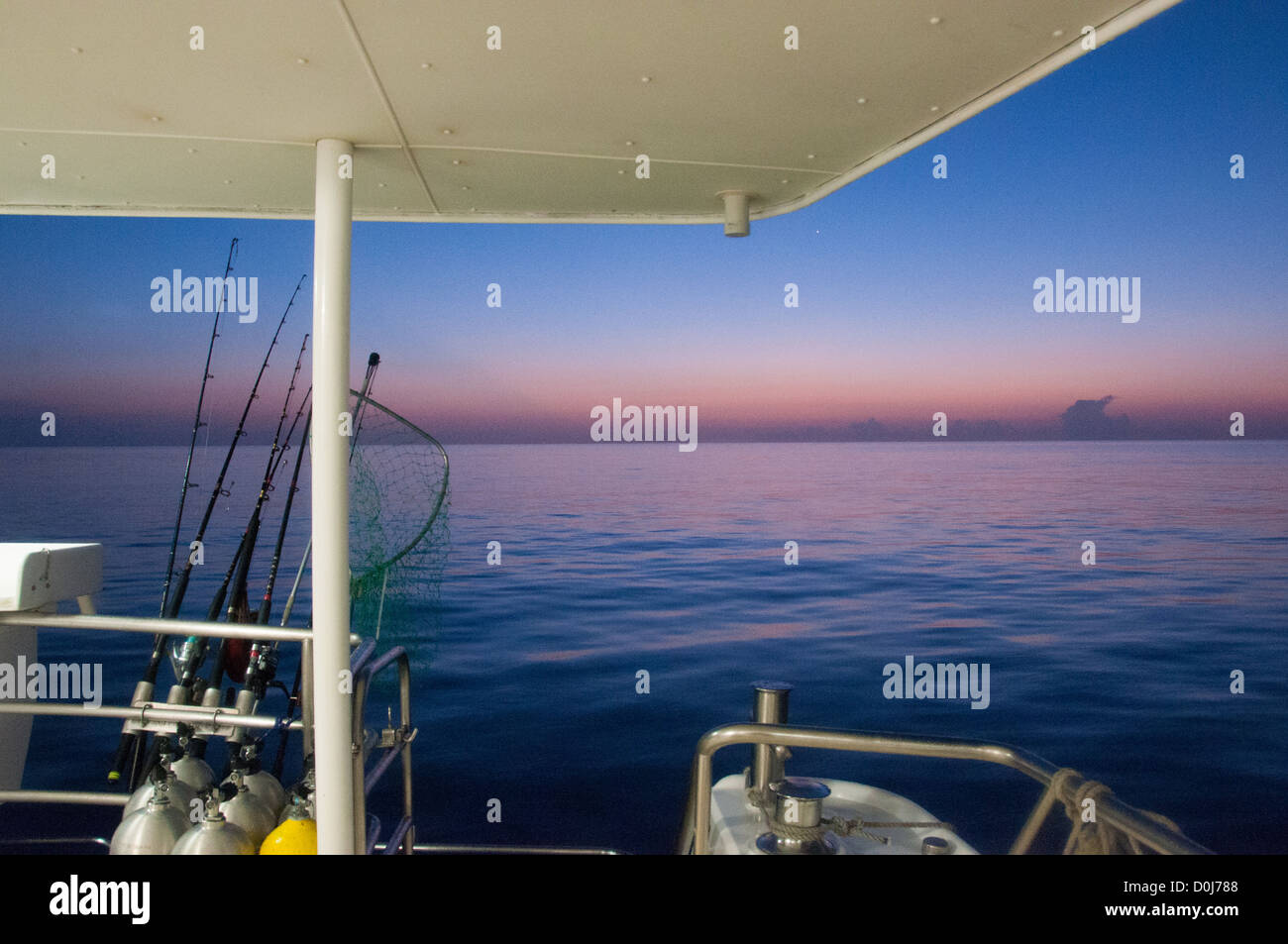 Great Barrier Reef Sunset From Fishing Boat Queensland Australia ...