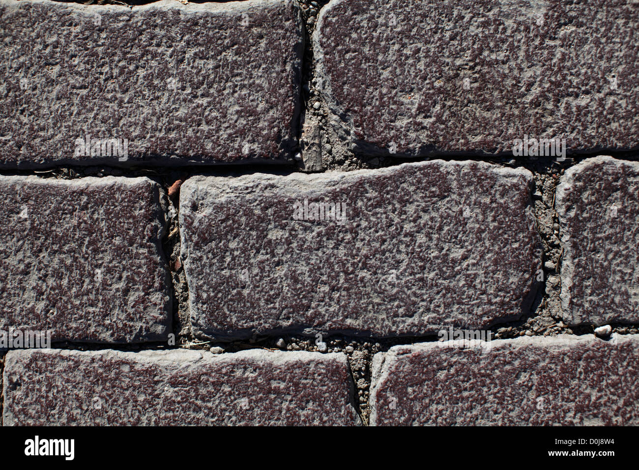 Irregular bricks hi-res stock photography and images - Alamy