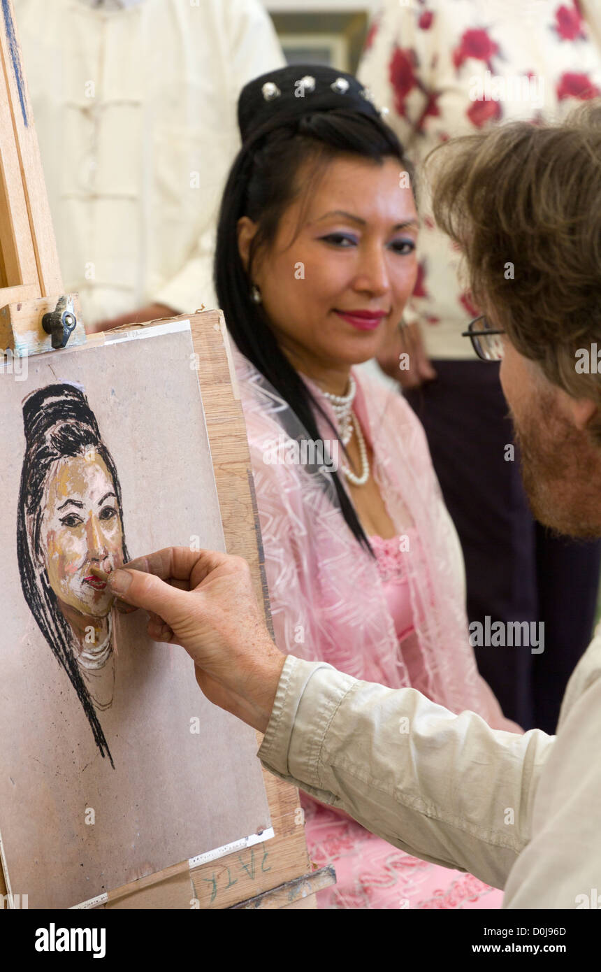 Artist and model at Waterperry Arts in Action Festival in Oxford Stock ...