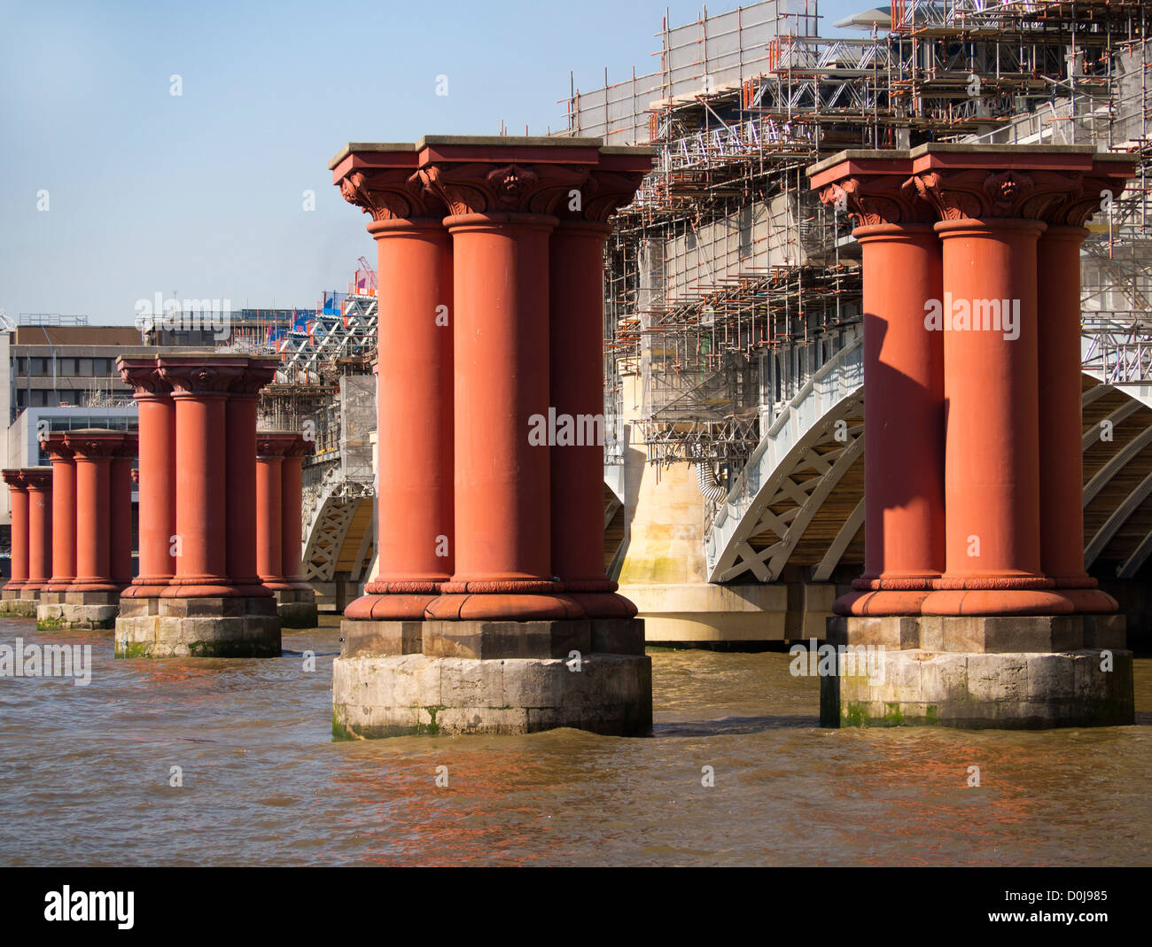 A view of Blackfriars Bridge both old and new Stock Photo - Alamy