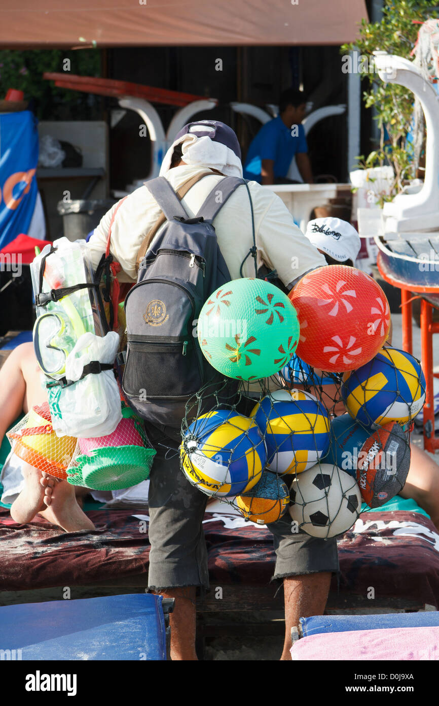Beach Seller on Chaweng Beach on Ko Samui, Thailand Stock Photo - Alamy