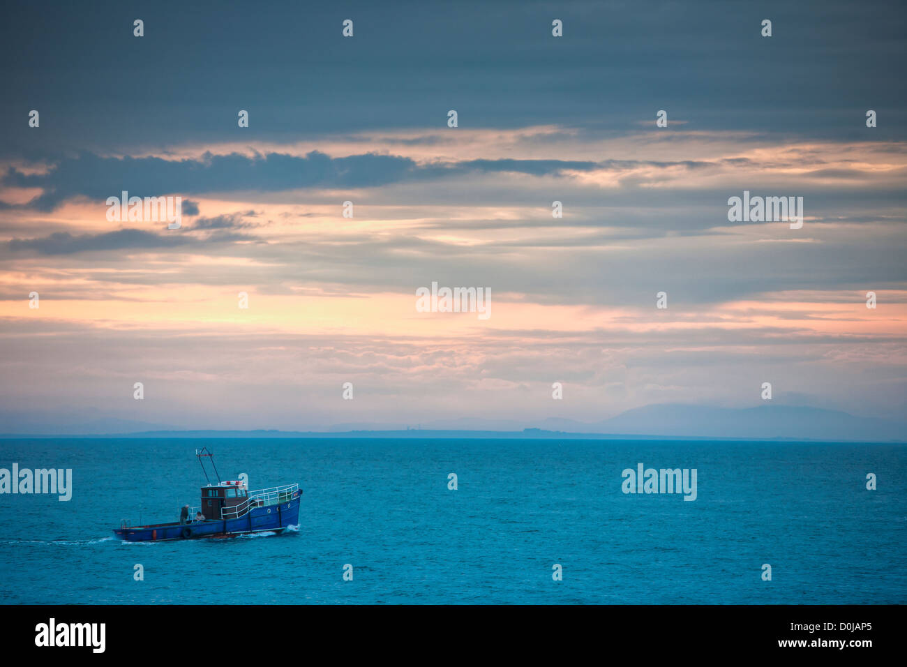 Moray firth fishing boats hi-res stock photography and images - Alamy