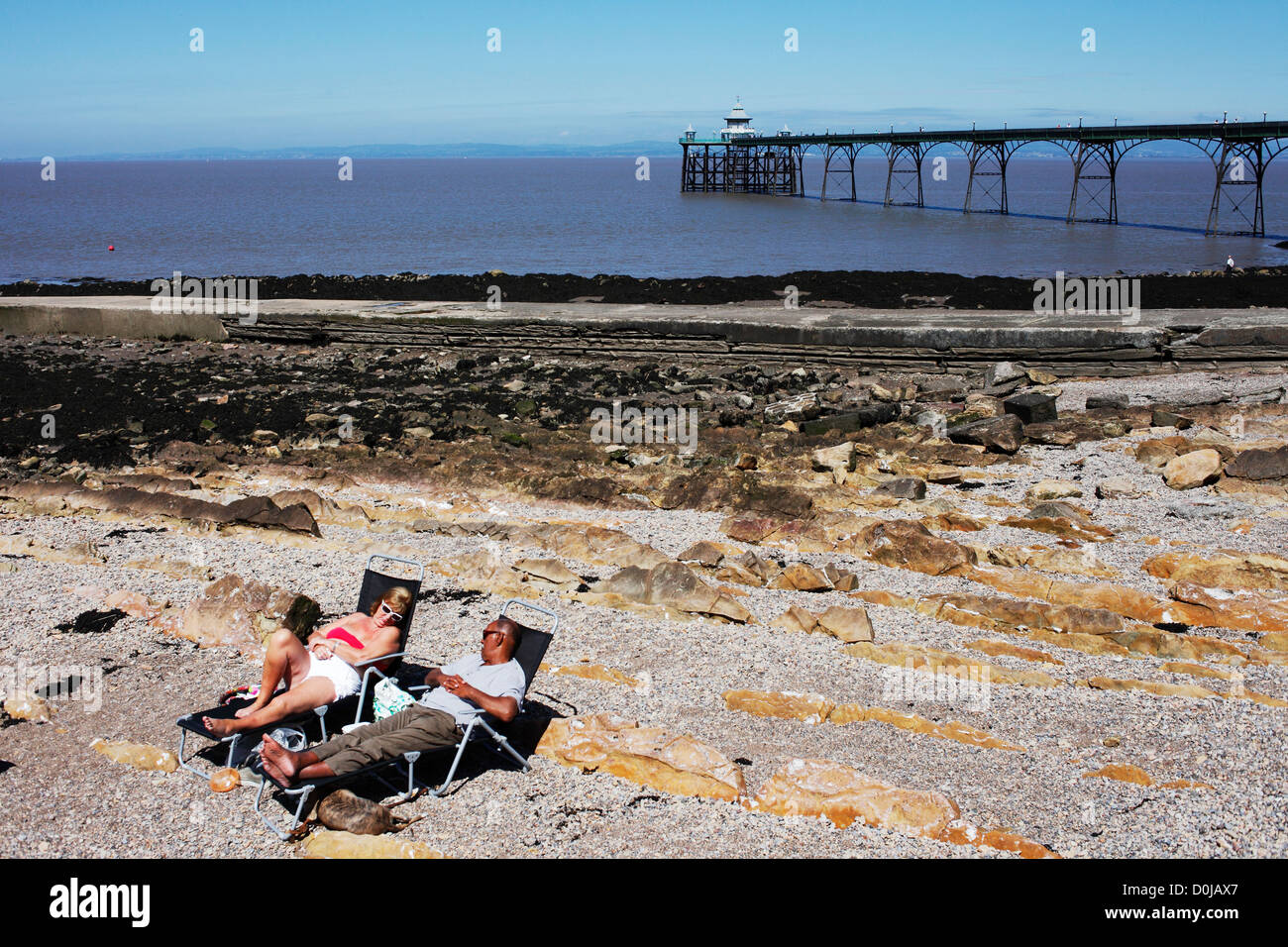Recliners hi-res stock photography and images - Alamy