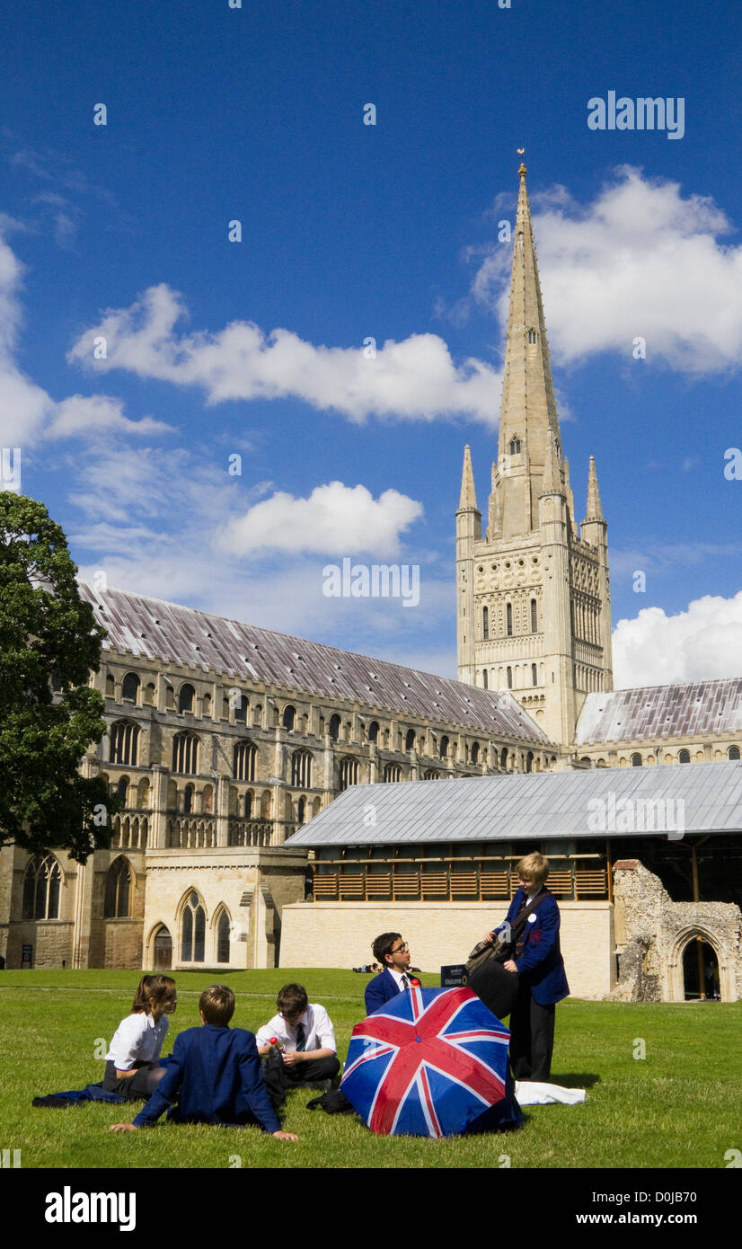 Places to see in norwich hi-res stock photography and images - Alamy