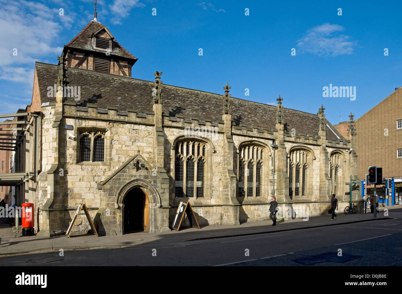 Exterior of The Parish bar in Micklegate Stock Photo - Alamy