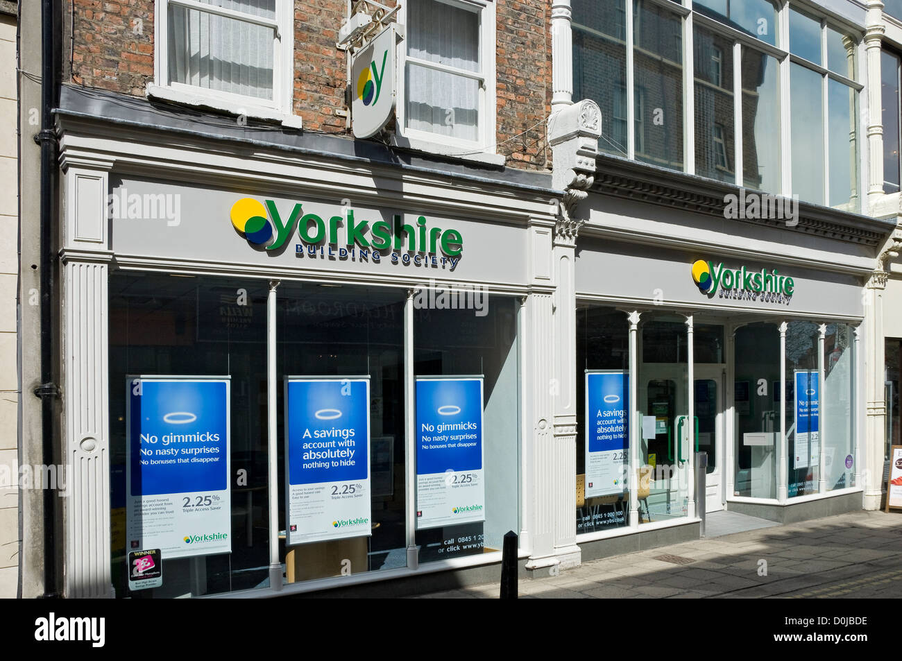 Yorkshire building society branch hi-res stock photography and images ...