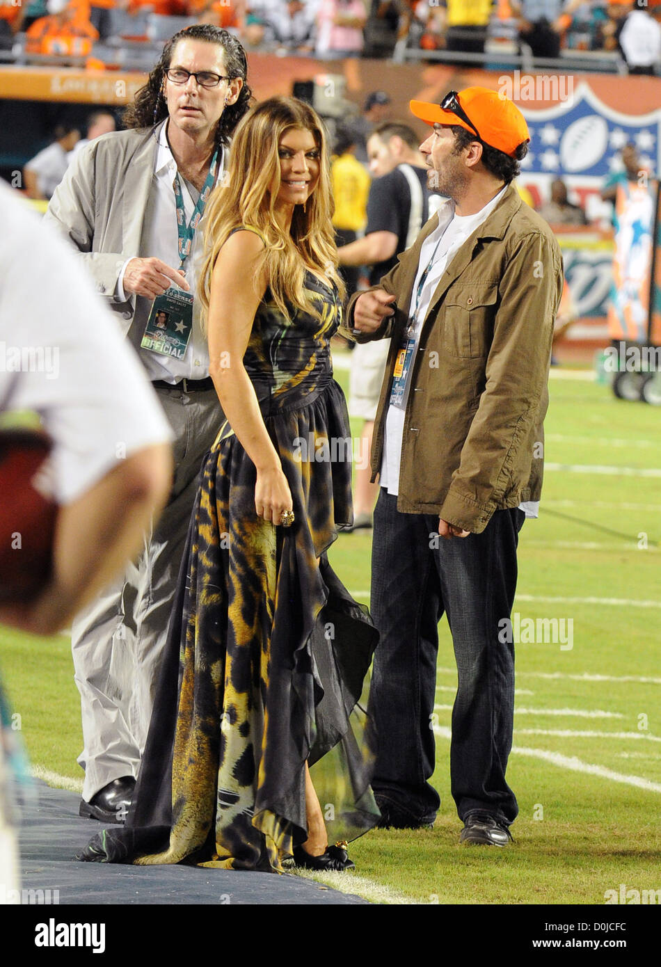 Fergie on the pitch at the Sun Life Stadium before the Miami Dolphins ...