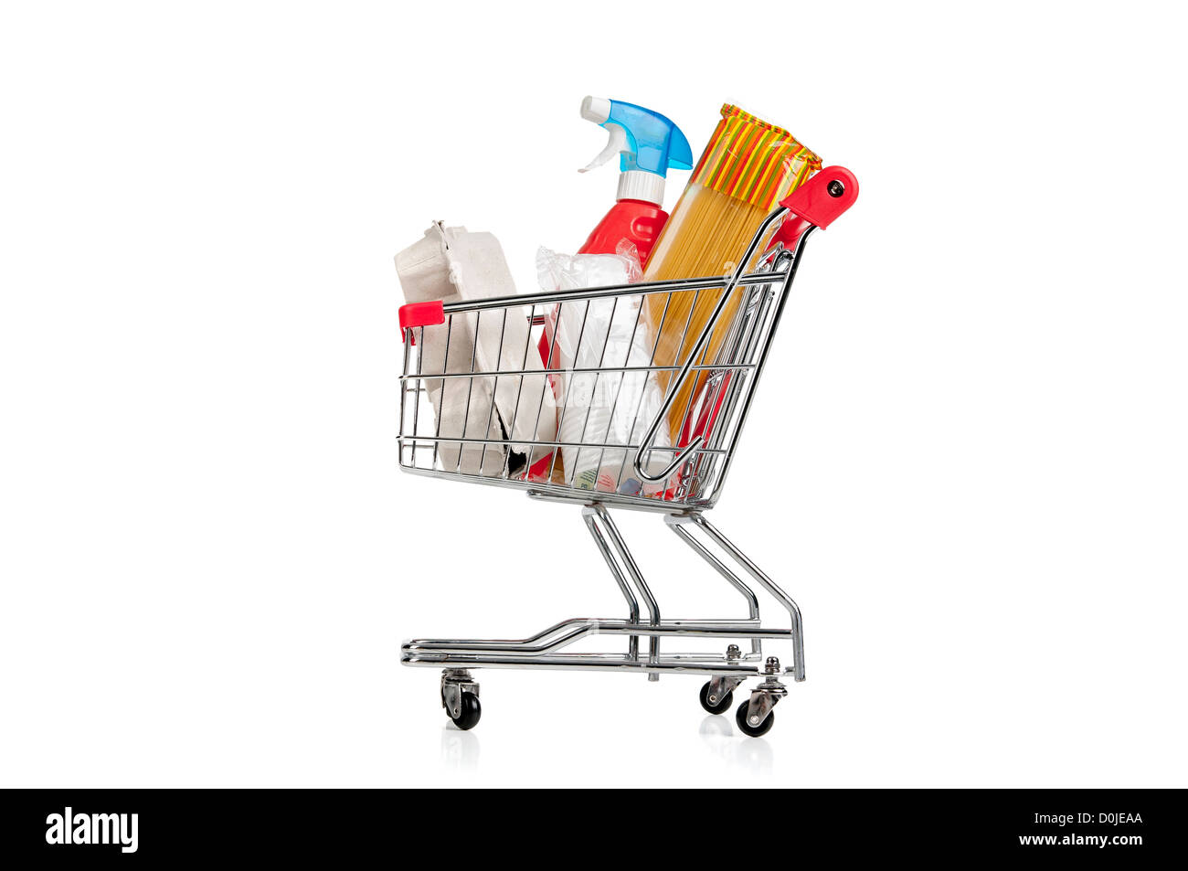 Shopping cart full of groceries hi-res stock photography and images - Alamy