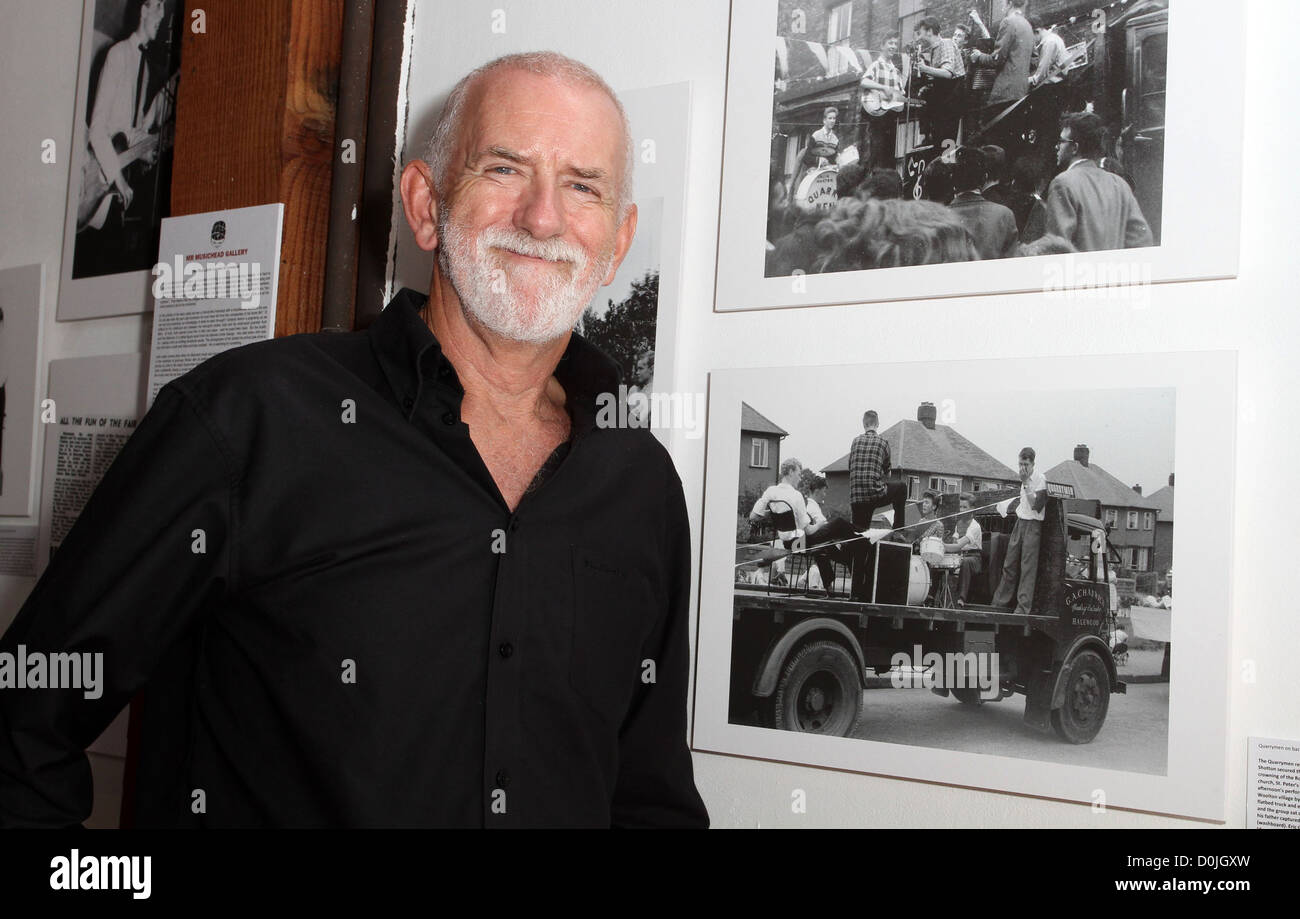 Rod davis launch of this boy hi-res stock photography and images - Alamy