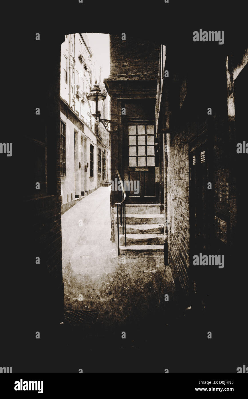 Victorian alleyway london hi-res stock photography and images - Alamy
