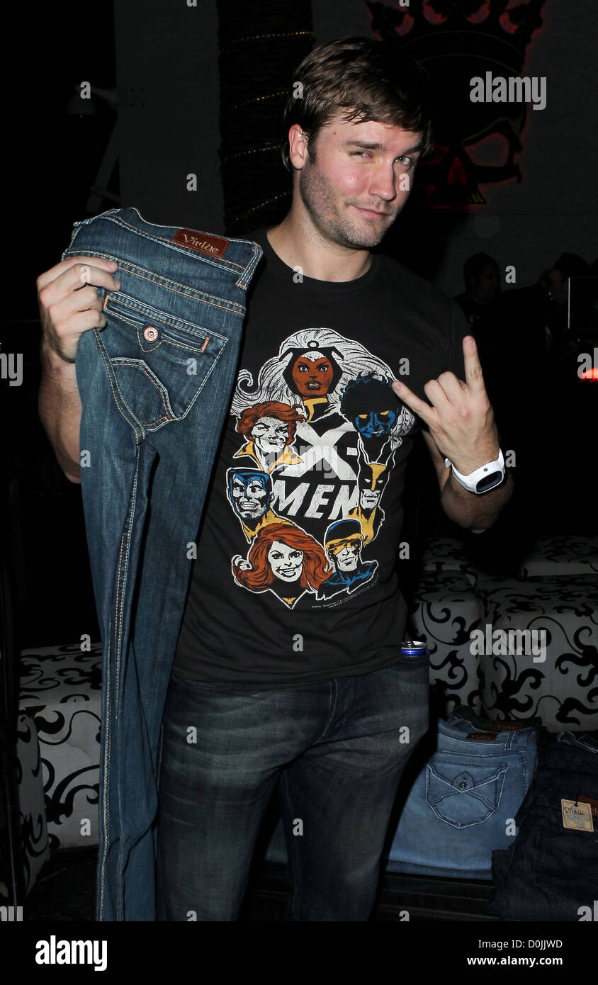 Scott Porter Gifting Suite at Mario Barth King Ink at The Mirage Resort ...