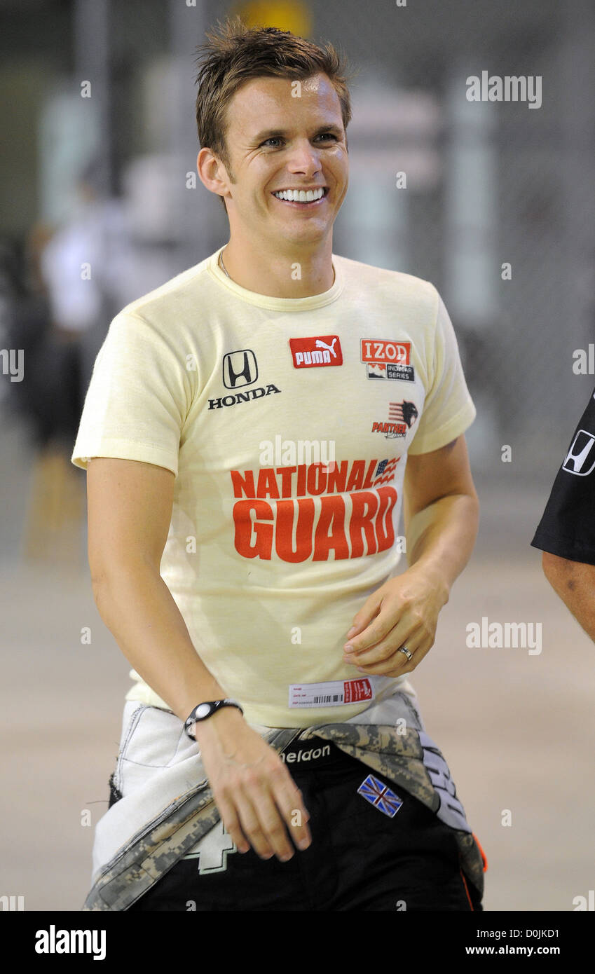 Dan Wheldon IndyCar Series Cafes do Brasil Indy 300 at Homestead-Miami ...