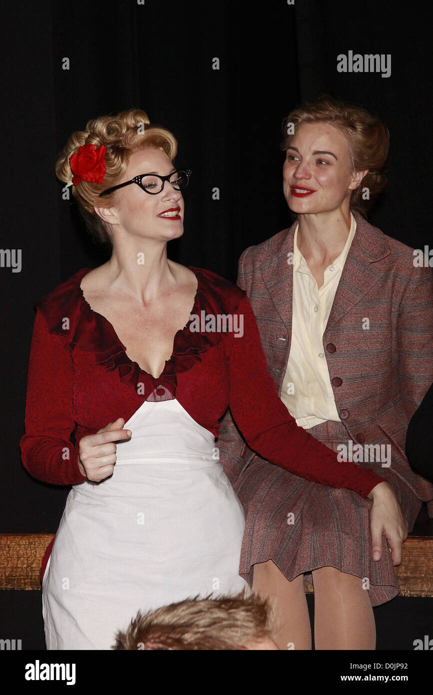 Annette mclaughlin and hannah hi-res stock photography and images - Alamy