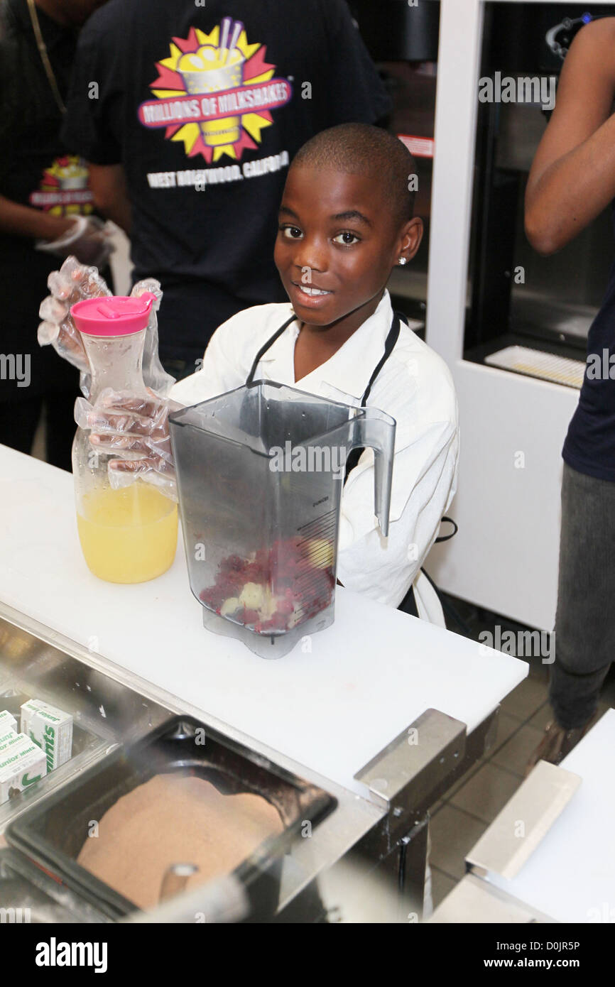 Tyreke Warren Qualls-Nance creates his own milkshake at Millions of ...