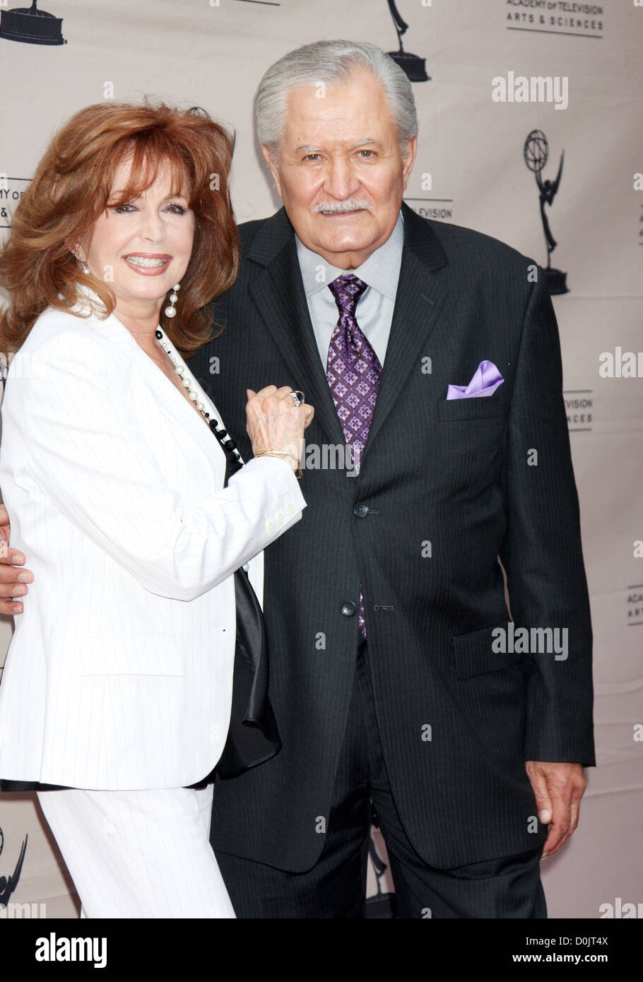 Ron's storytelling is LAZY if these are both true... : DaysofOurLives