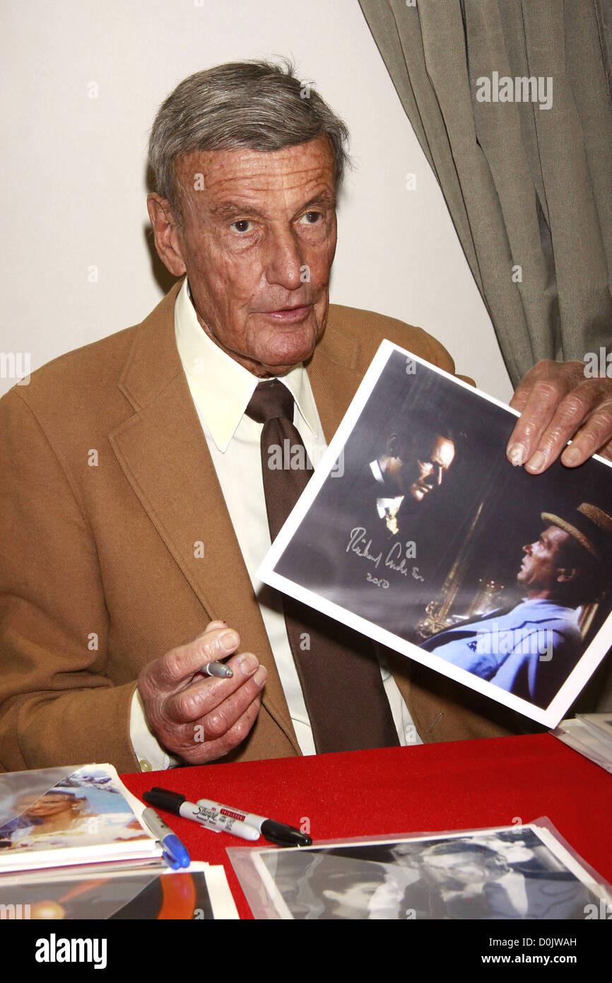 Apple richard hi-res stock photography and images - Alamy