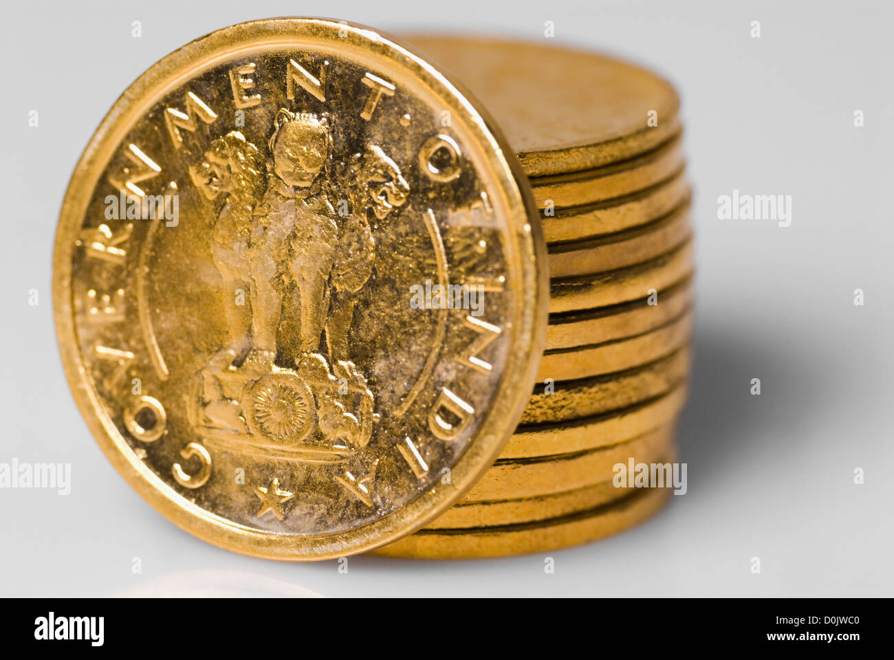 Stack of Indian coins Stock Photo - Alamy
