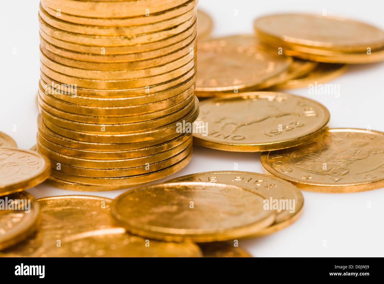 Stack of gold coins Stock Photo - Alamy