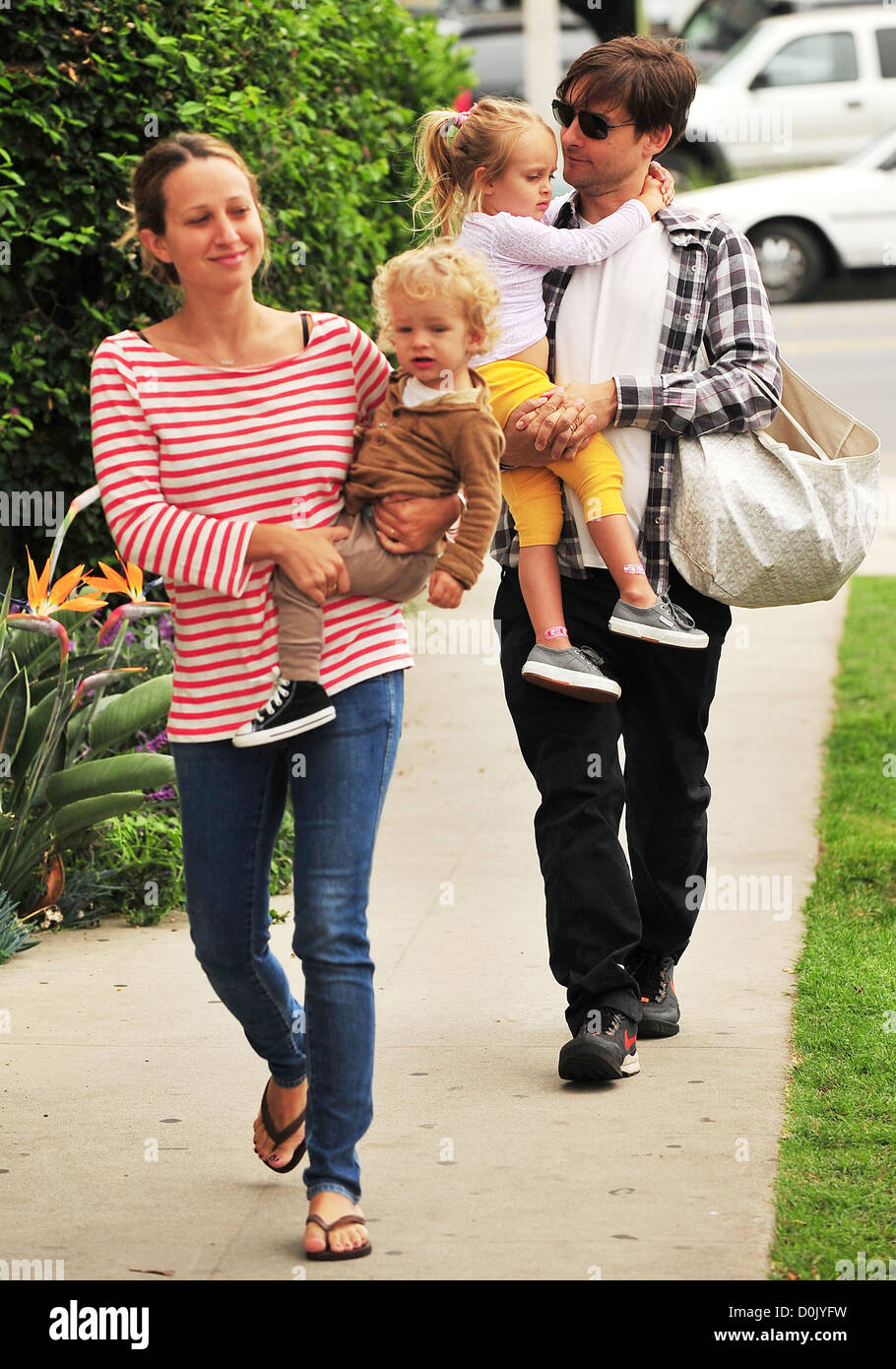 Tobey Maguire and his wife Jennifer Meyer with their children Ruby ...