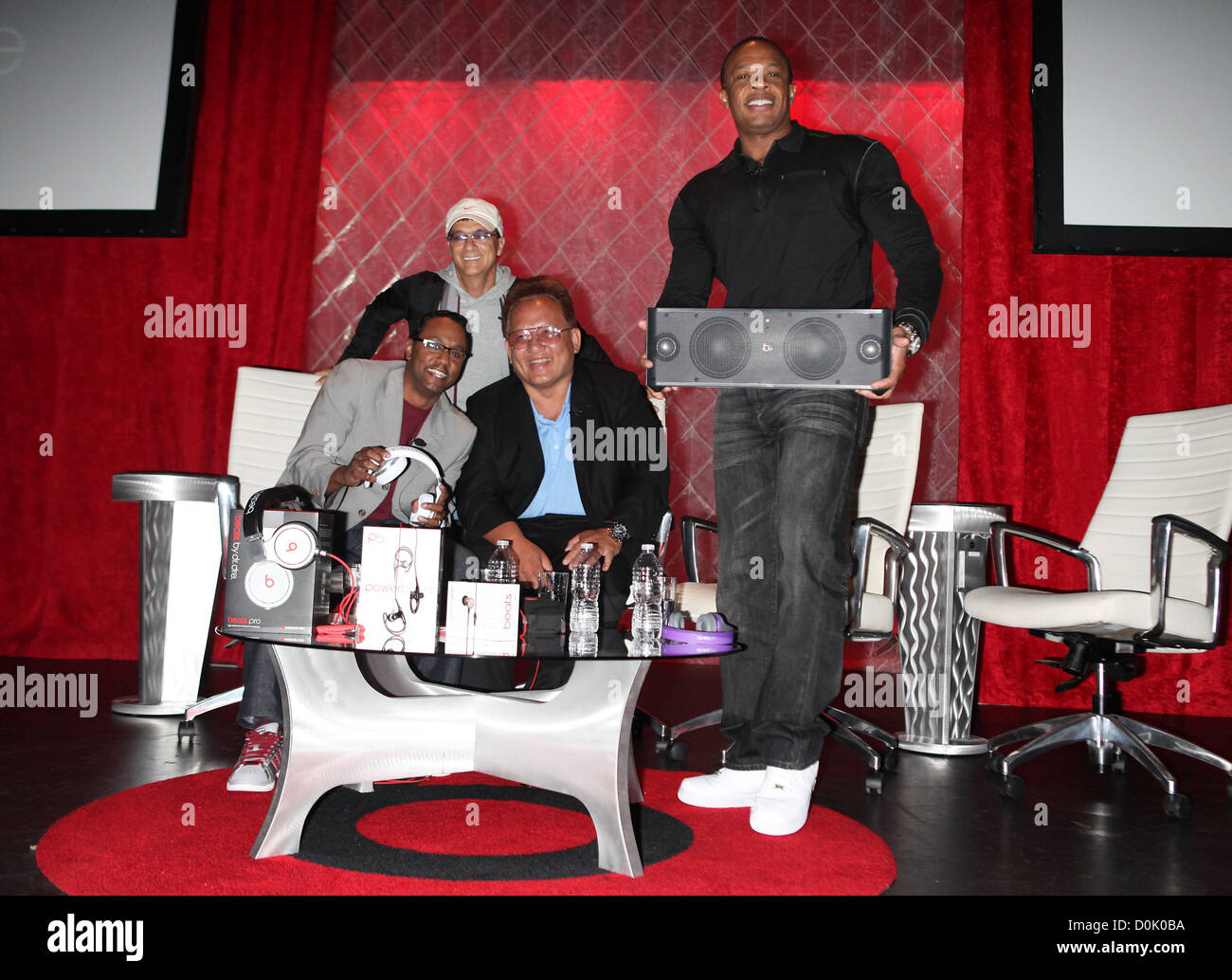 Mario Armstrong el Lee Jimmy Iovine Dr. Dre Beats By Dr. Dre & Monster ...