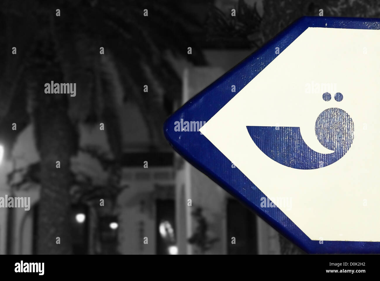 Sign tourist direction indication hi-res stock photography and images ...