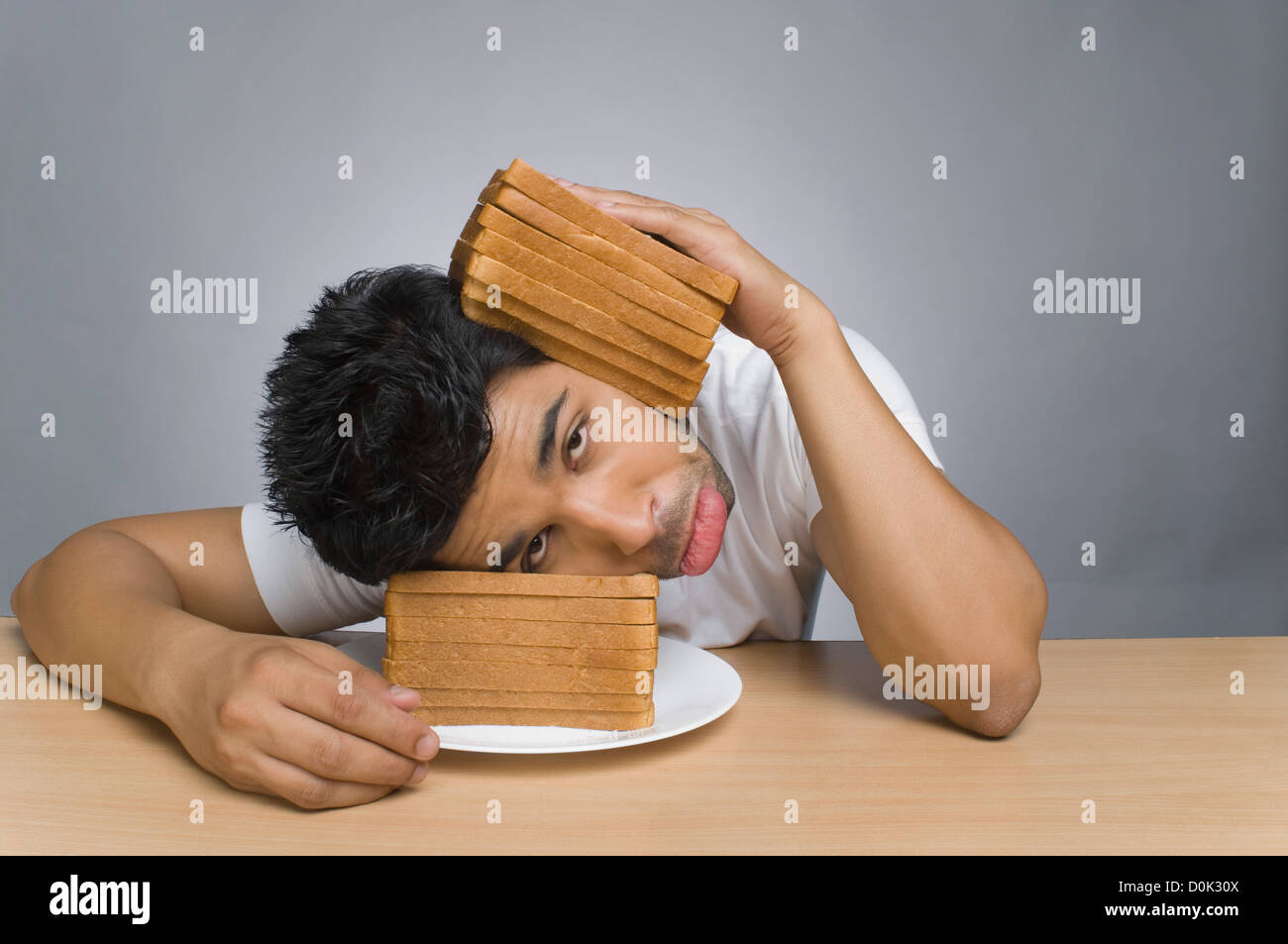 Making face slice bread hi-res stock photography and images - Alamy