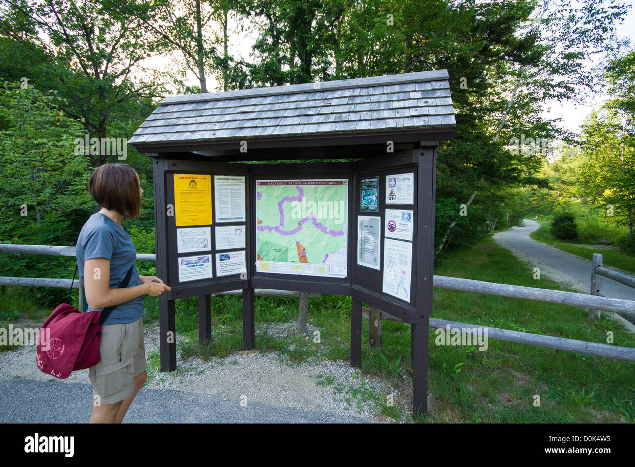 Kiosk map hi-res stock photography and images - Alamy