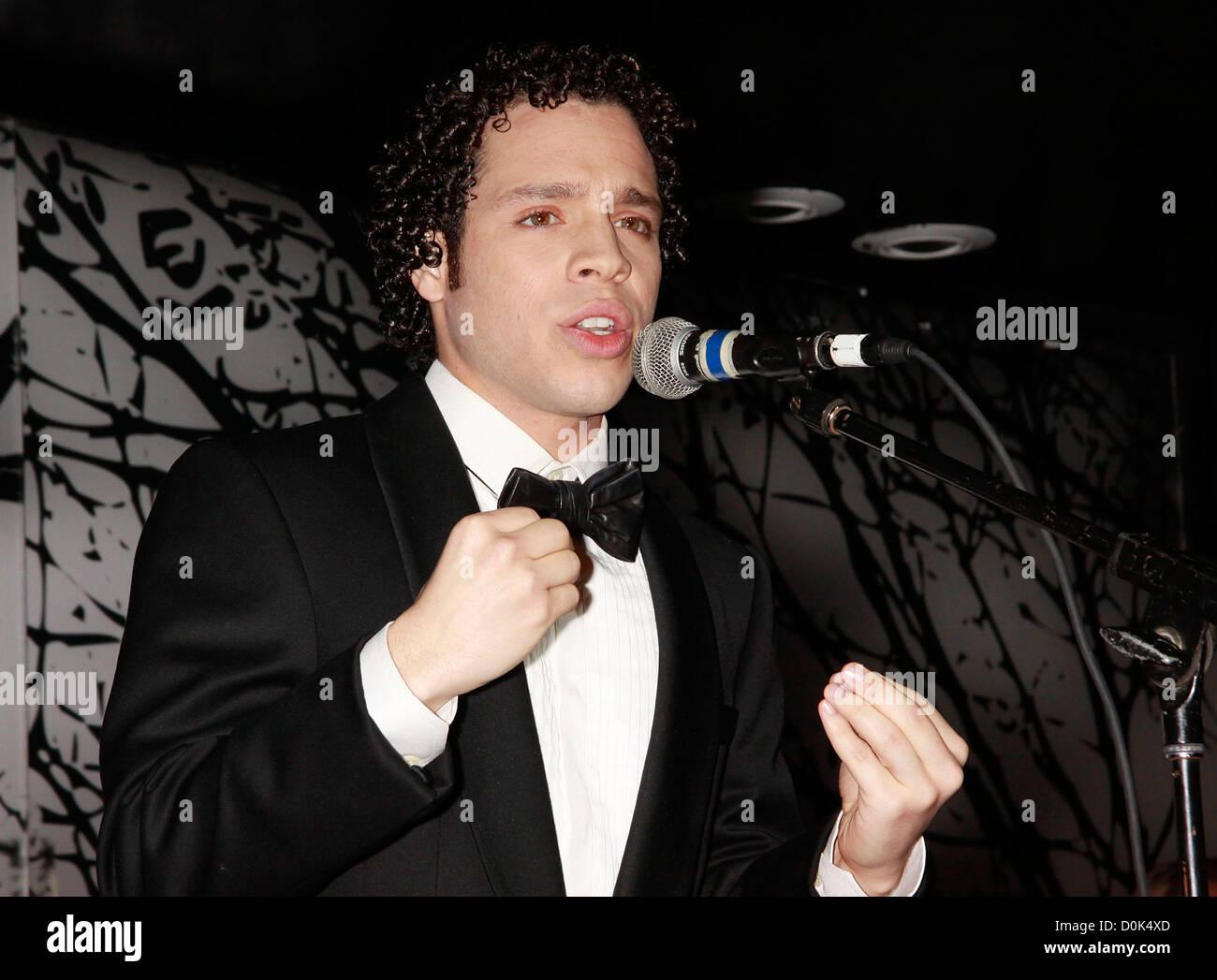 Robin de Jesús The first 'Broadway Takes the Runway to benefit the Al D ...