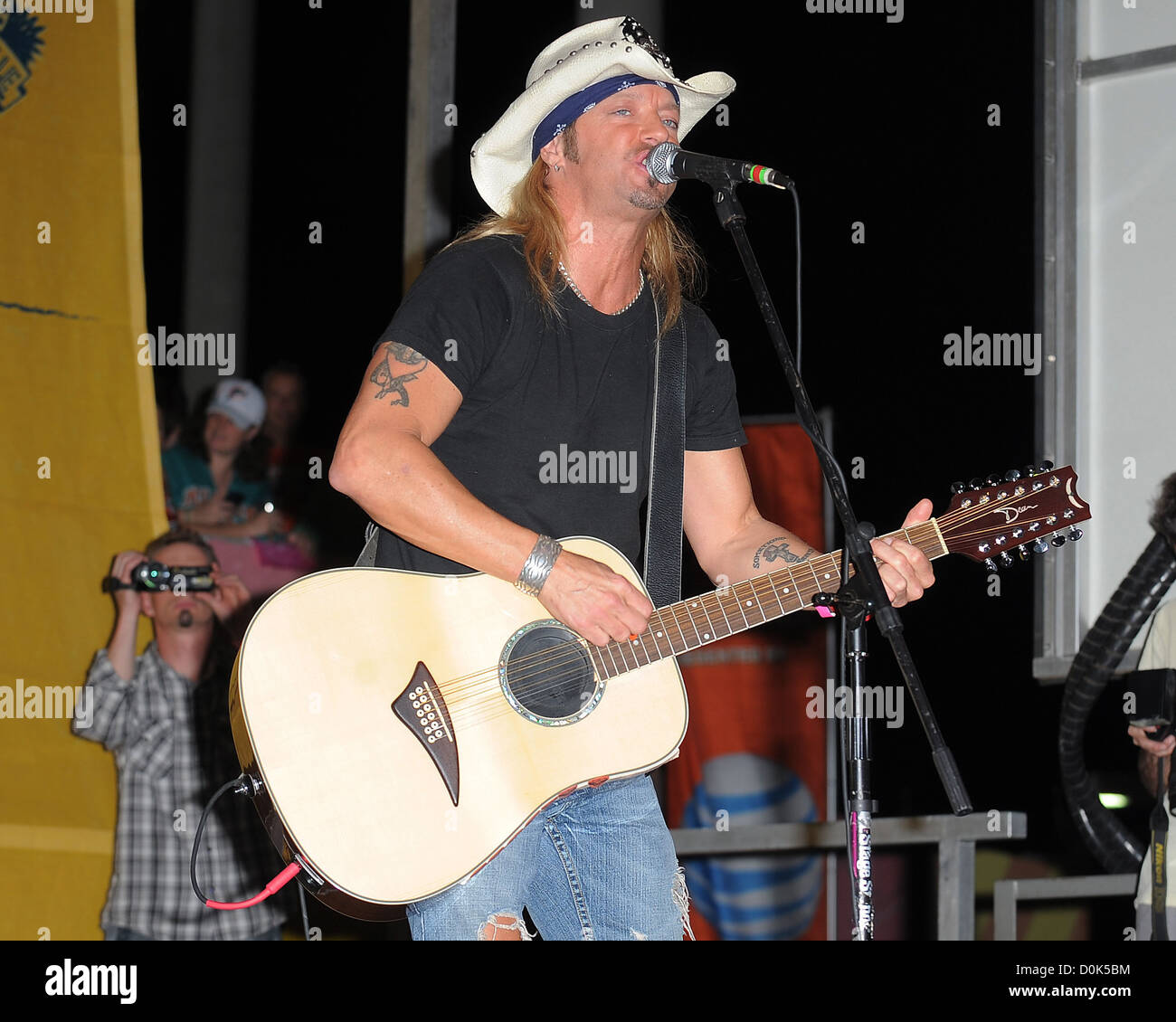 Bret Michaels performing live on stage prior to the Miami Dolphins vs ...