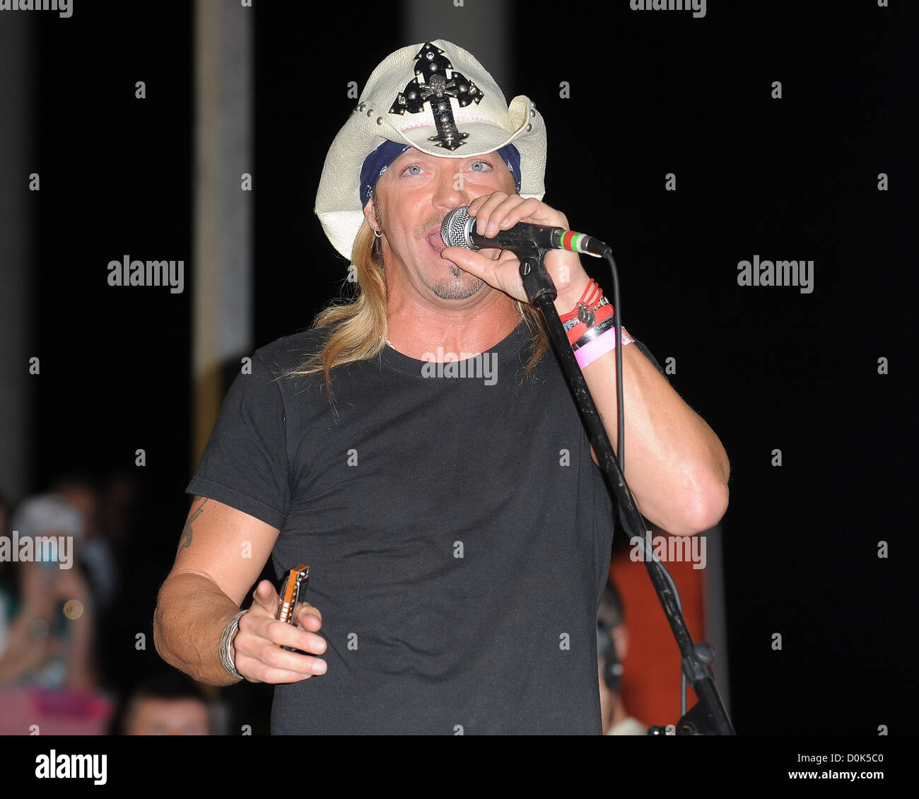 Bret Michaels performing live on stage prior to the Miami Dolphins vs ...